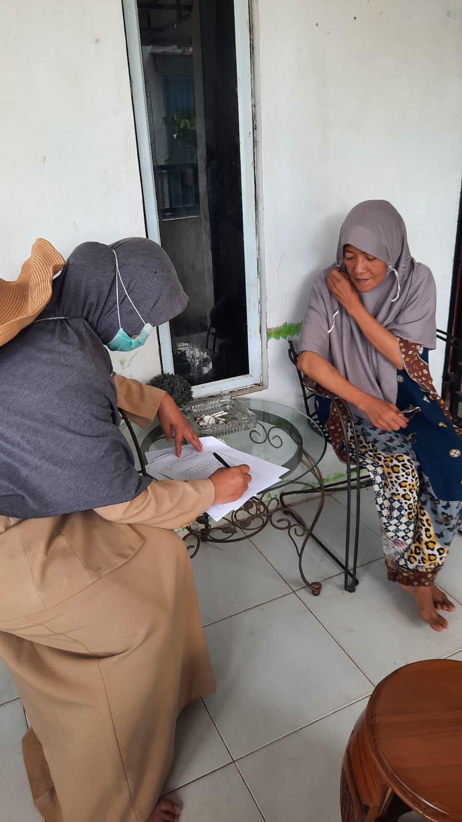 Kegiatan Puskesmas Botania Dalam Rangka Kunjungan Rumah perkesmas dan Intervensi PISPK di ...