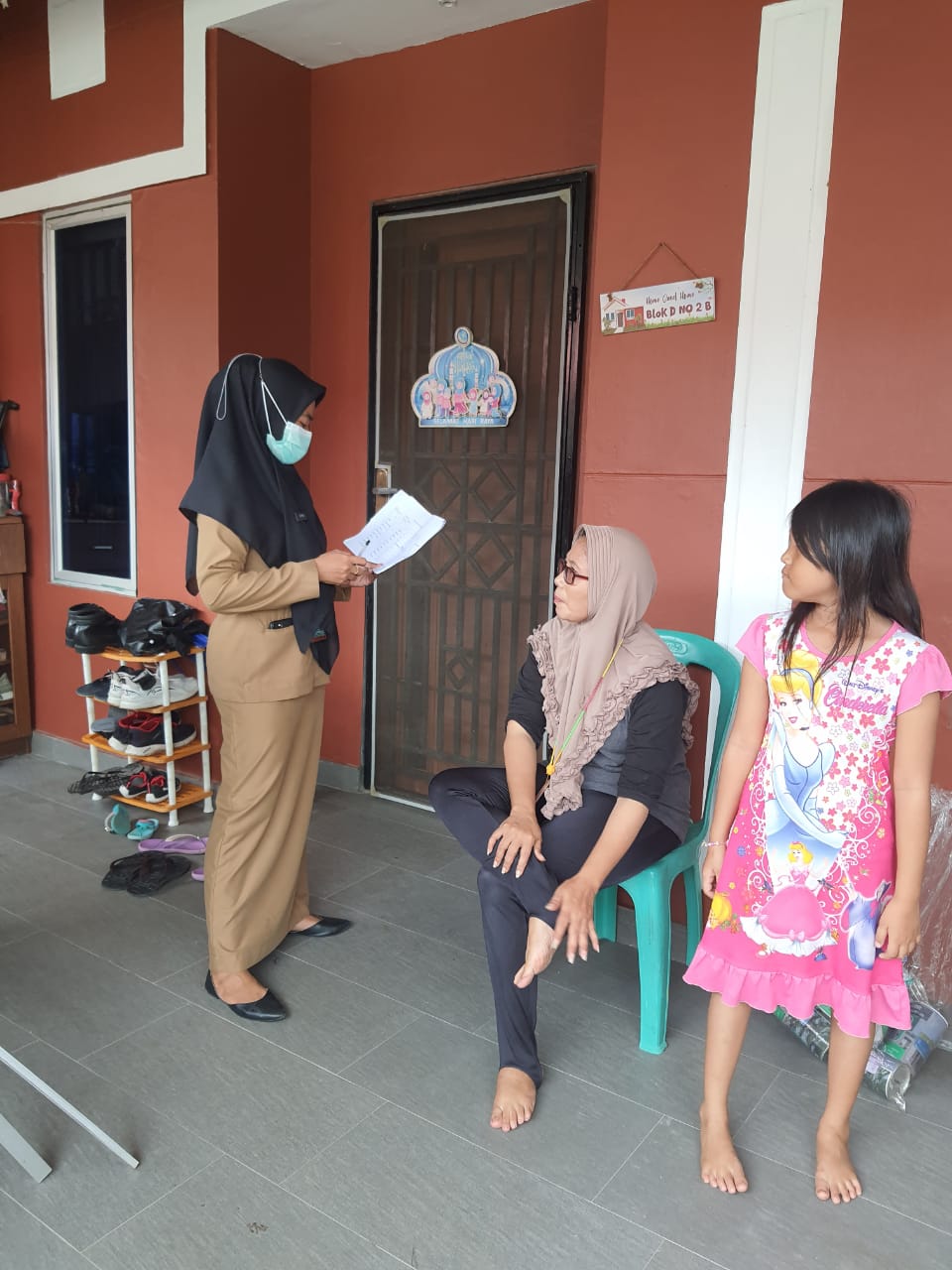 Kegiatan Kunjungan Rumah Perkesmas dan Intervensi PISPK di Perumahan Frensiana dan Taman Raya ...