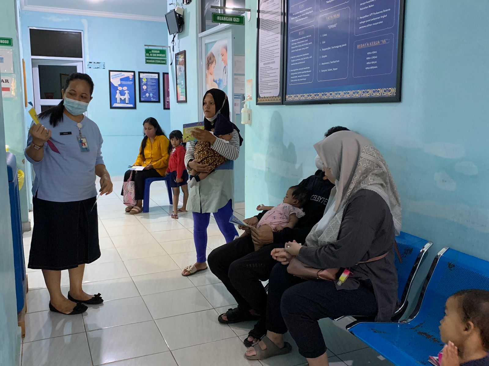 Penyuluhan dalam Gedung Tentang Imunisasi PCV – Puskesmas Botania Kota Batam