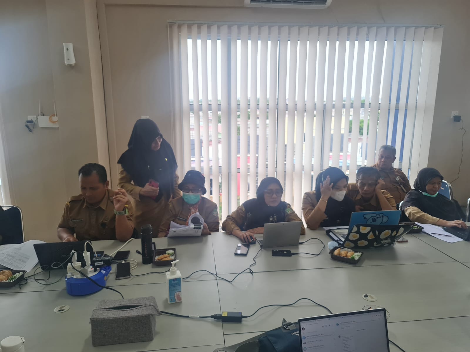 Pendampingan Penyusunan Dokumen SPM Untuk penilaian BLUD puskesmas ...